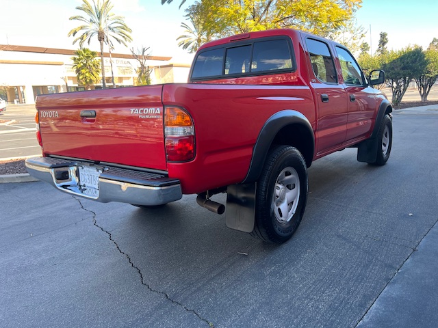 2004 TOYOTA TACOMA PRERUNNER – Continental Auto Sale